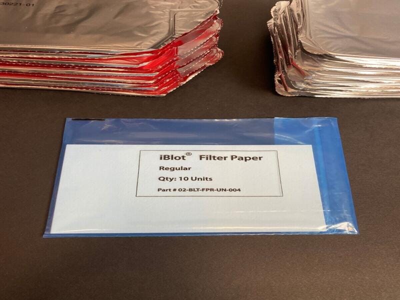 Invitrogen iBlot Transfer Stack Regular Size 10 Nitrocellulose — Life ...