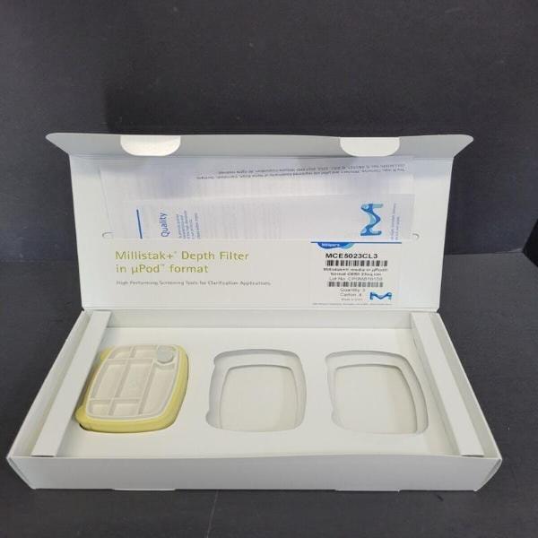 Millipore MCE5023CL3 Millistak+ Pod Depth Filter - 23cm2 Single Filter ...