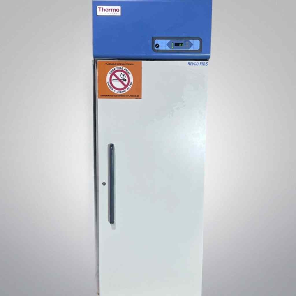 VWR Lab Freezer 20 cu. ft Manual Defrost — Life Sciences Trading