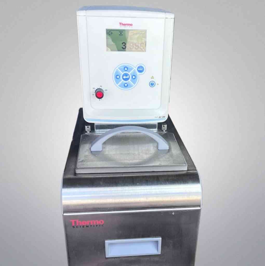 Thermo Scientific Cooling and Heating Circulator With AC200 Controller ...