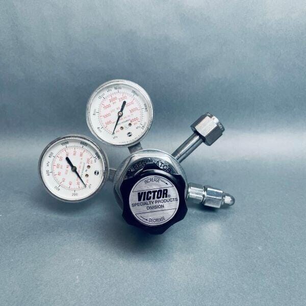 Victor High Purity Gas Regulator 4000 PSI with CGA 540 Inlet — Life ...