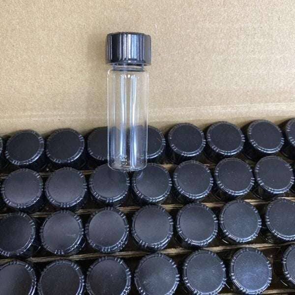 VWR Glass Vial with Phenolic Cap 3.7 ml 288 Vials — Life Sciences Trading
